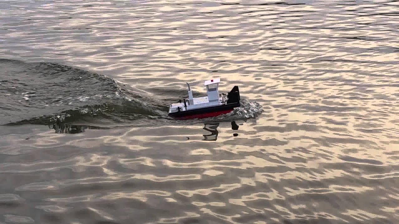Rc Springer Tug test run on 2s - YouTube