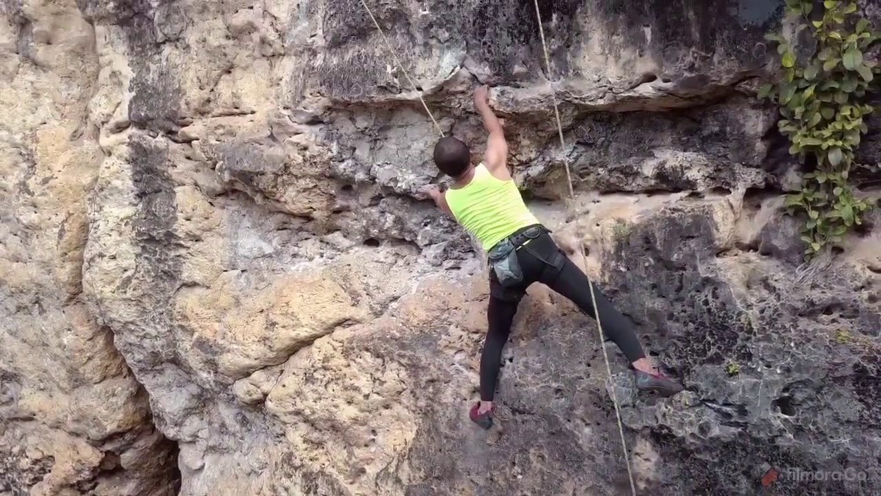 Climbing master makassar - YouTube