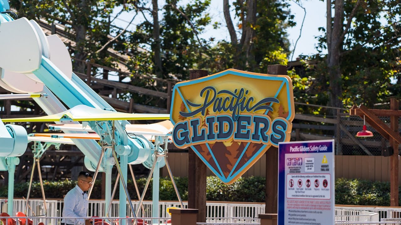 Pacific Gliders | Off-Ride Rain Ride | California's Great America ...