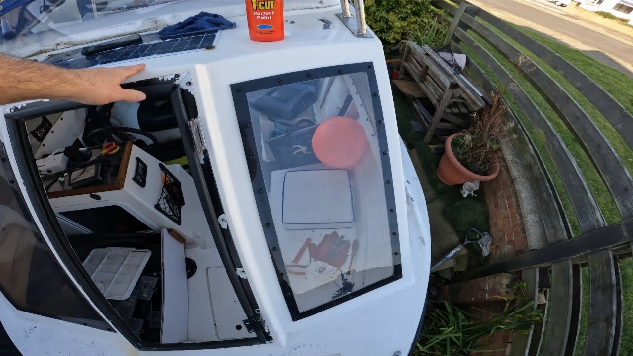 Replacing my Boat Windows Part 2 #tutorial - YouTube