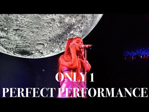 only 1 swt ariana grande perfect performance - YouTube