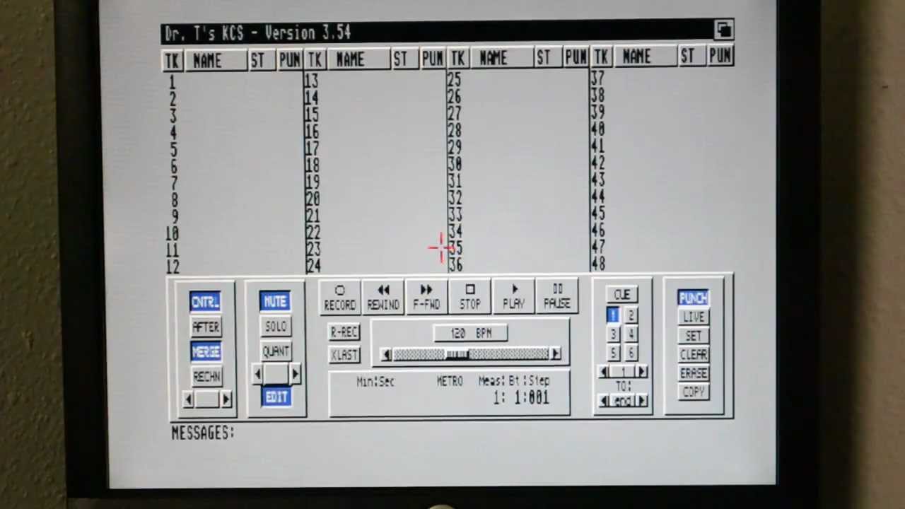 1992 Commodore Amiga 3000 Startup & Running In 1 Minute - YouTube