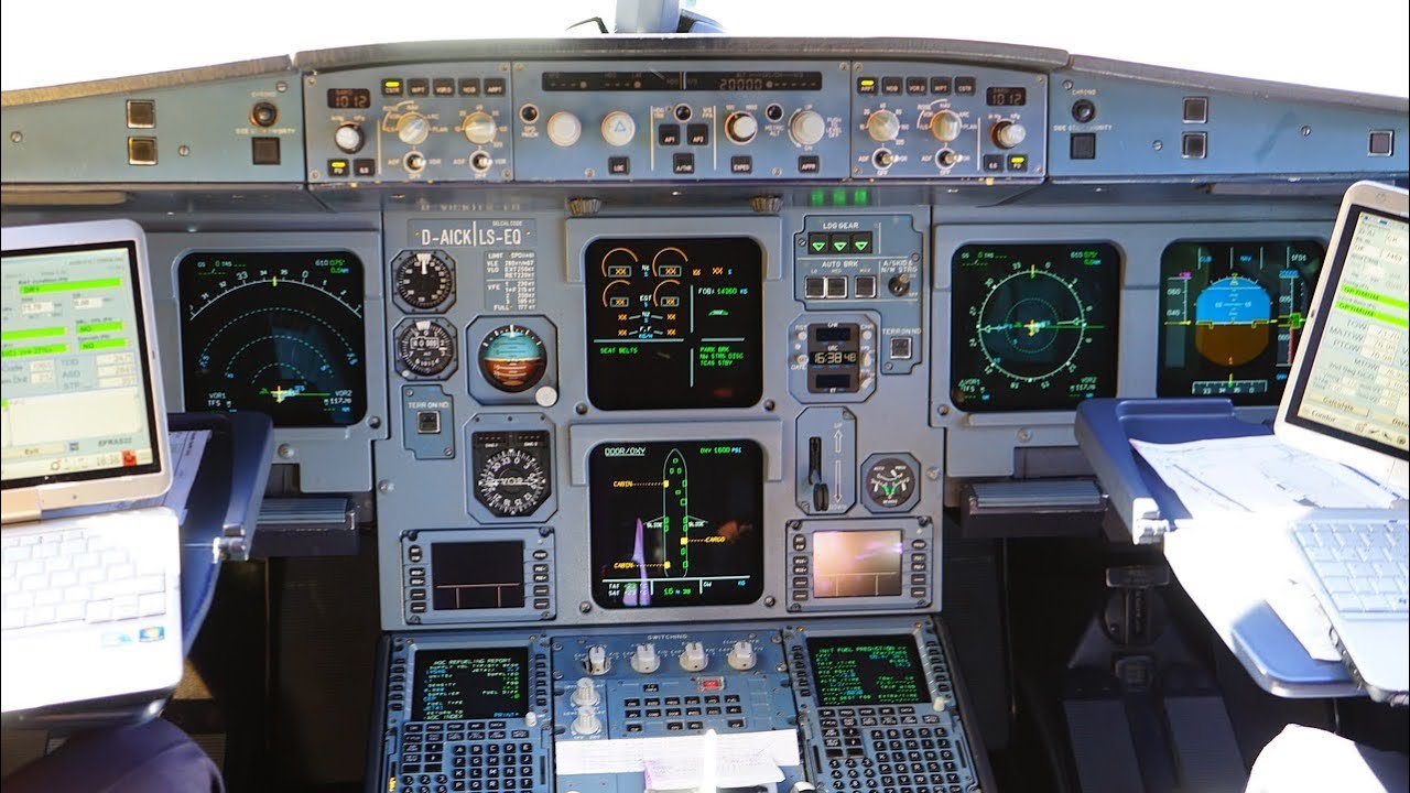 ¿Qué es una MEL? - Minimum Equipment List - YouTube