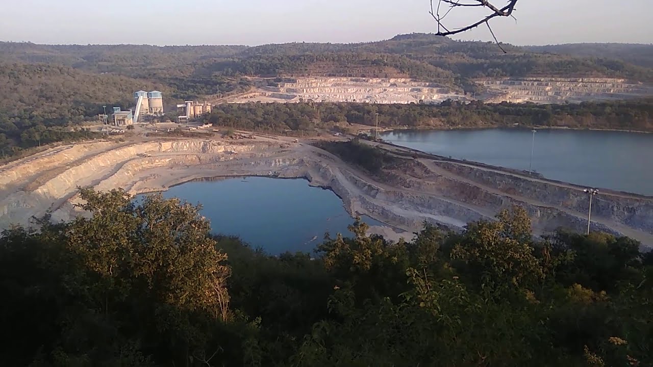 Manikgarh Cement mines,Gadchandur | mining site | blasting site ...