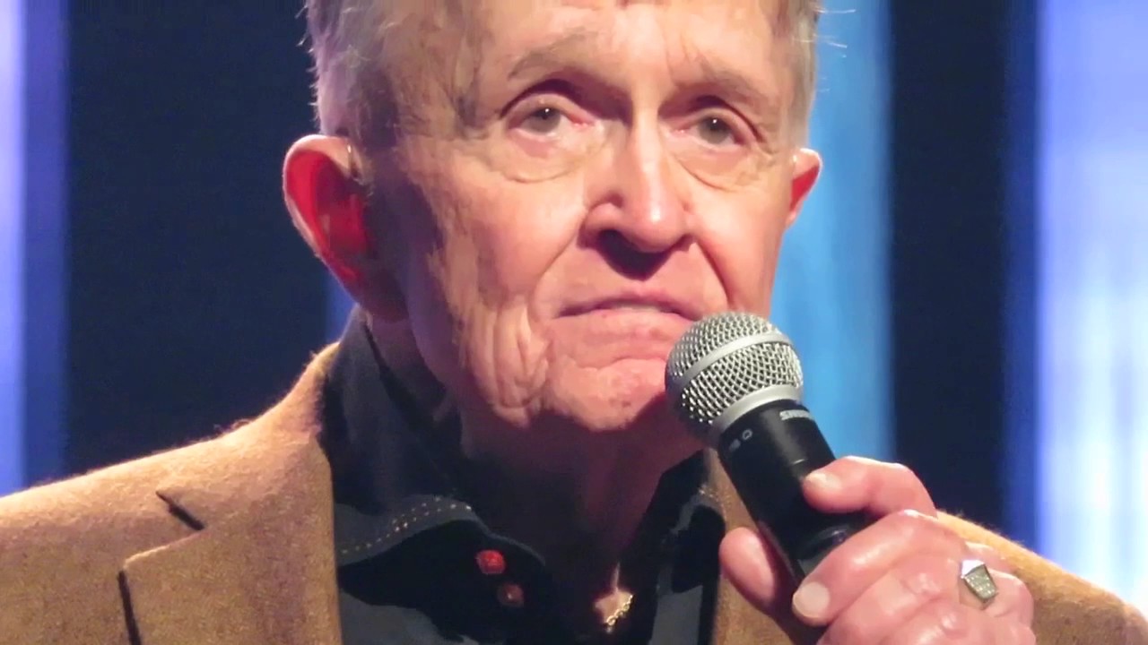 Bill Anderson LIVE - "A lot Of Things Different" - YouTube