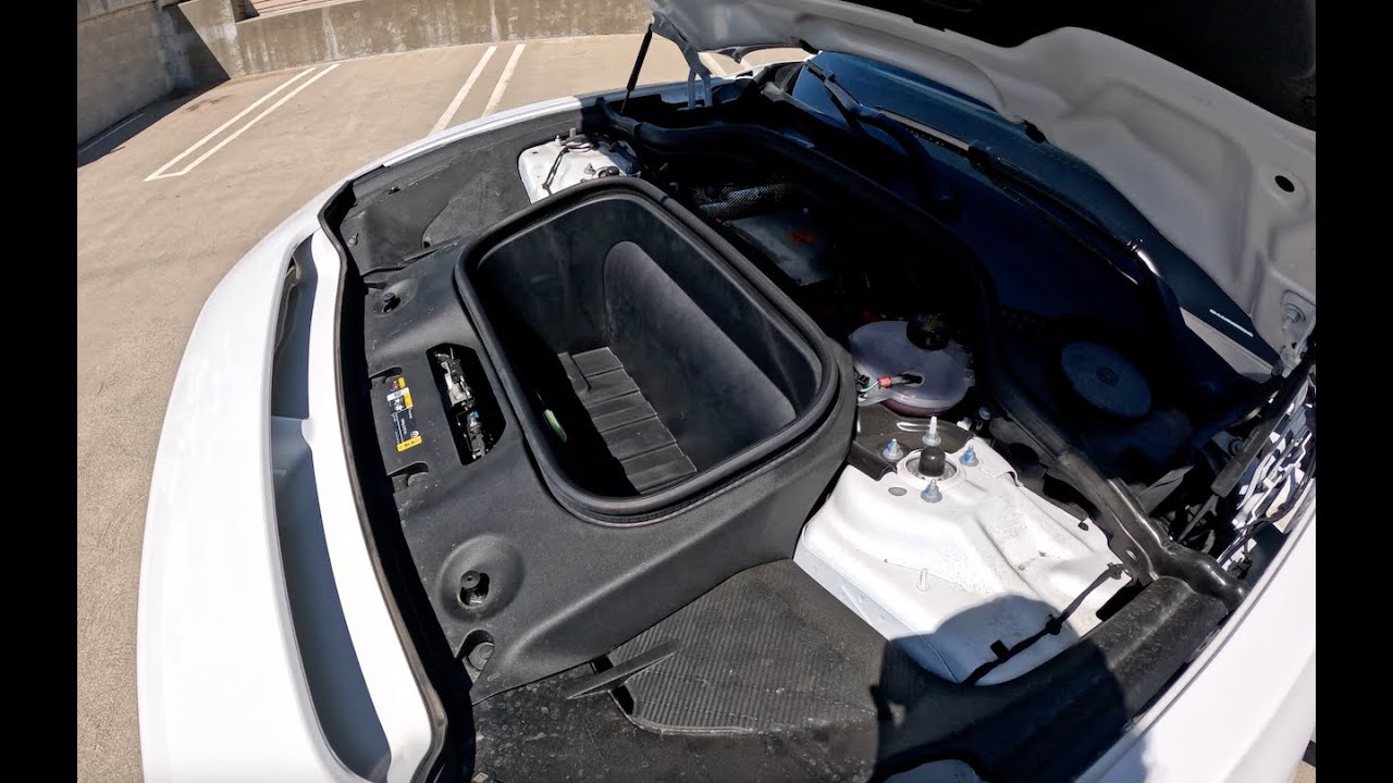 2024 Dodge Charger Daytona EV - ENGINE A Shockingly LOVING Review for ...