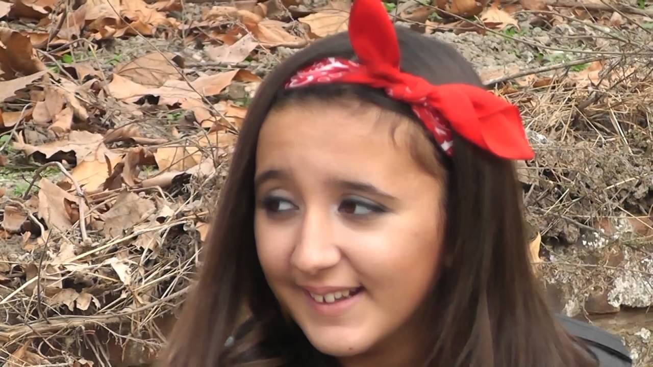 El book de Valen - YouTube