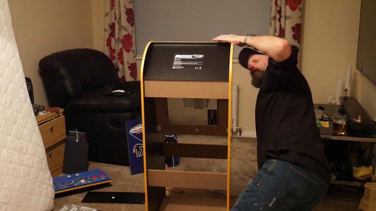 Arcade 1UP unboxing and test. - YouTube