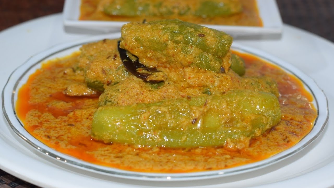 Potol curry with mustard seeds paste |পটল সৰিয়হ দি ৰন্ধা কি দিলে বেচি ...