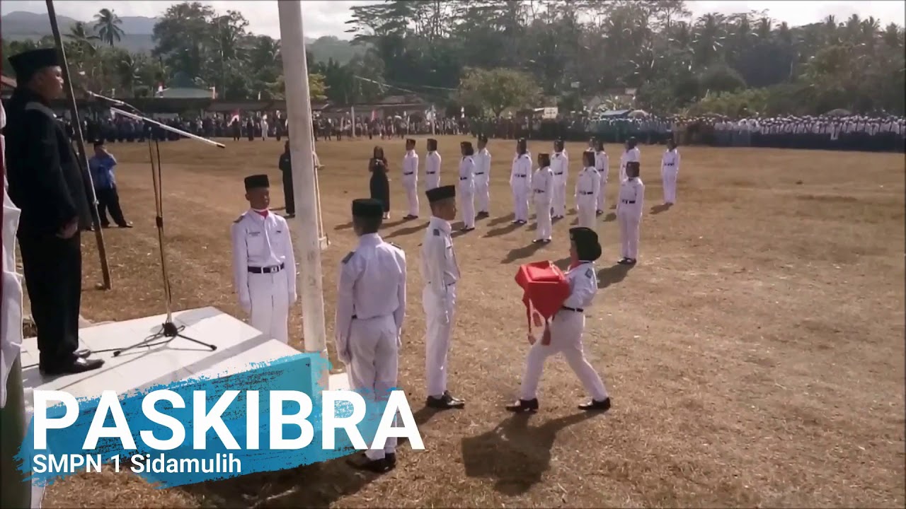 formasi paskibra yang membuat pembina dan peserta upacara terkagum ...