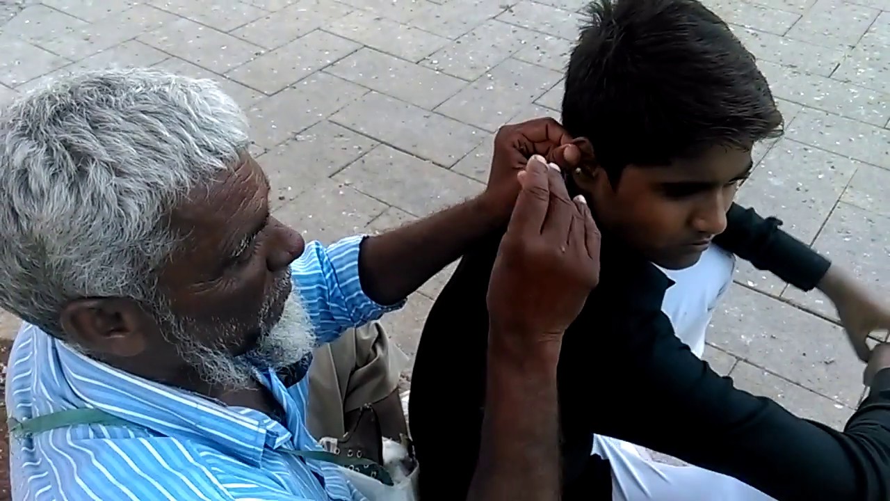 The Ear Cleaners of Bandra Talao ..Update - YouTube