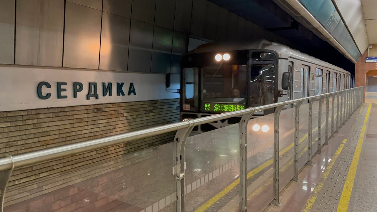 Софийското метро — станция "Сердика" / Metro Sofia station Serdika - YouTube