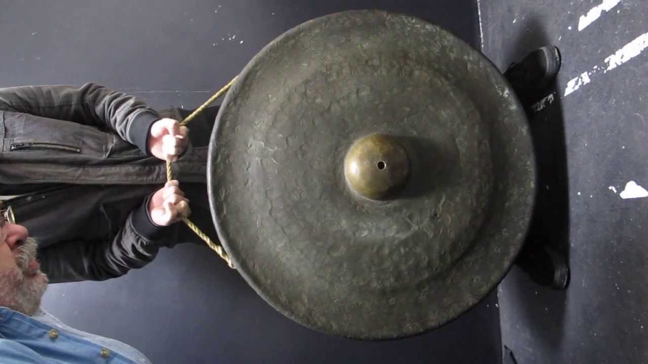 MASSIVE Gamelan Metallophone Gong Wayang Java Bali Bronze Gandingan ...