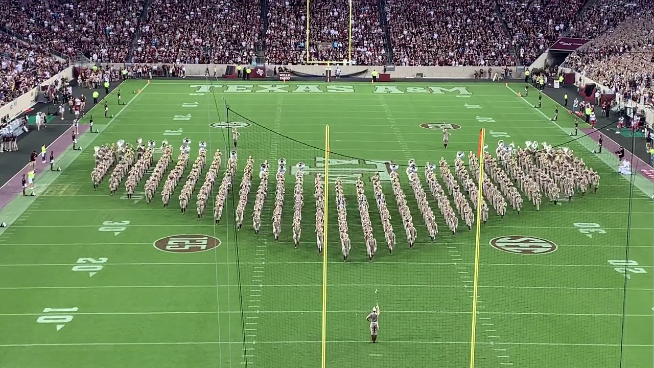Texas A&M marching band - YouTube