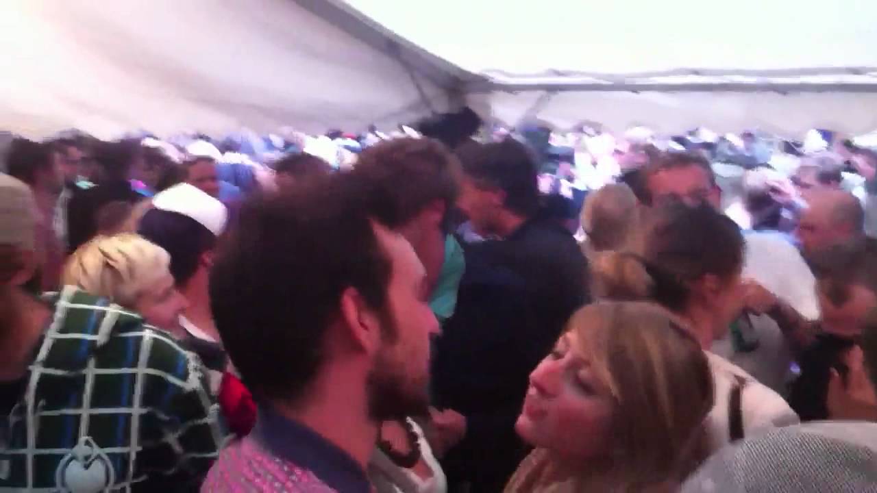 Jake the Rapper, Dirty Döring and Pauls Artists at Rocker 33 - YouTube