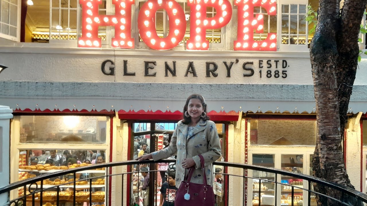 Hope Glenary's🍪🍩☕️ || Popular bakery shop of Darjeeling⛰️ || Dreams to ...