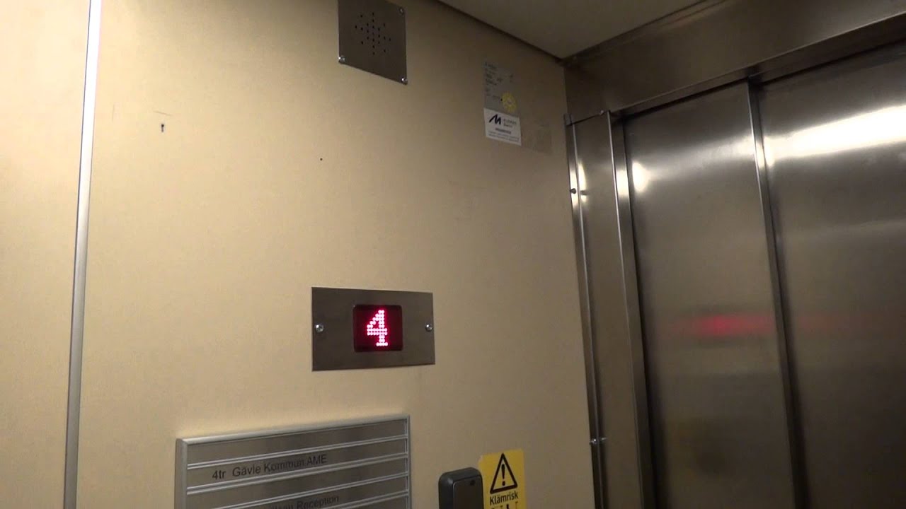 KONE (mod. by: Midroc Electro) Roped Hydraulic elevator @ Fleminggatan ...
