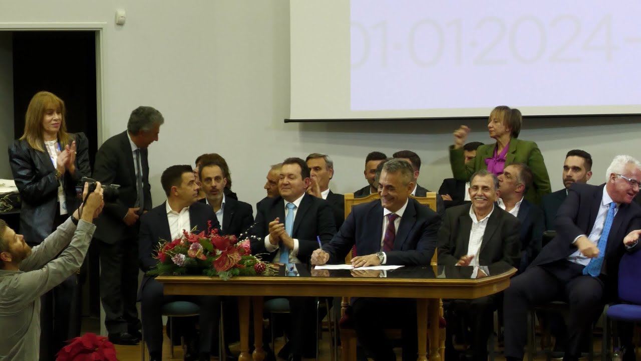 Δήμος Τρίπολης Η ορκωμοσία της νέας Δημοτικής αρχής 15/12/2023 - YouTube