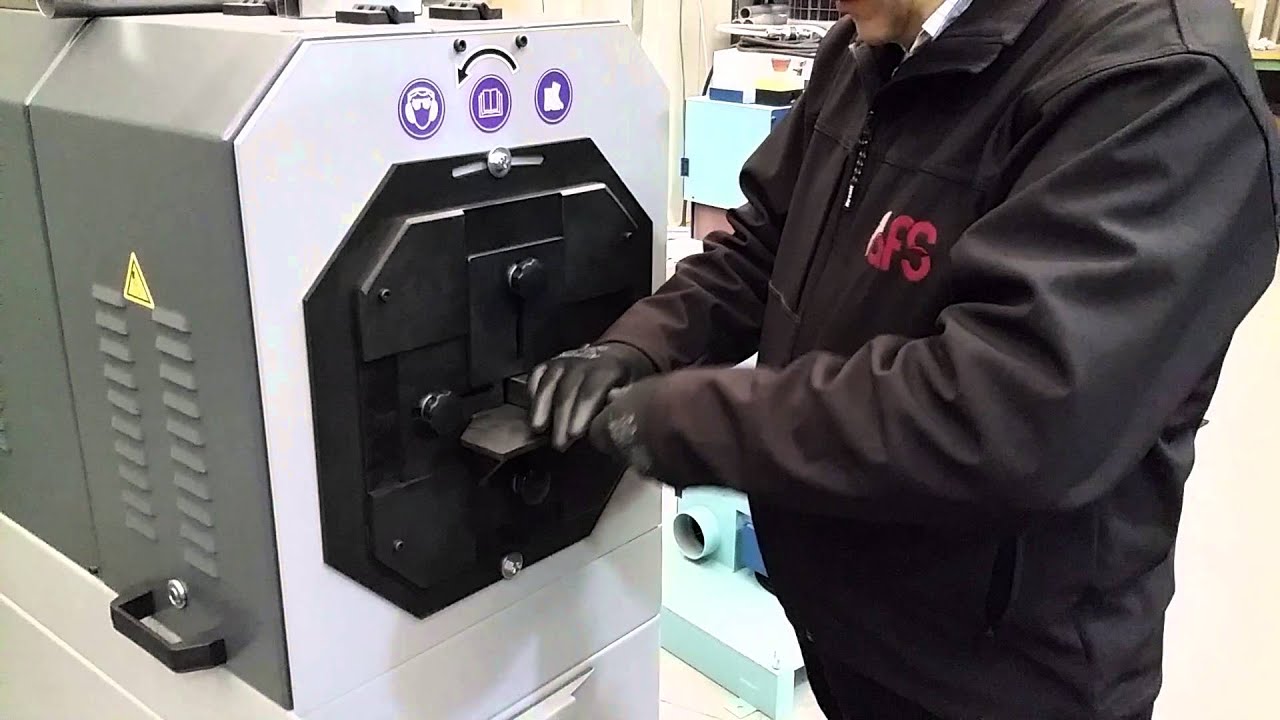 Abrasive Finishing Systems - How to deburr tube ends - YouTube