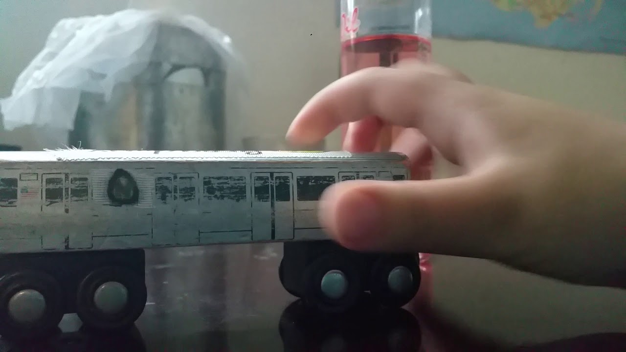 Munipals R68 N train - YouTube