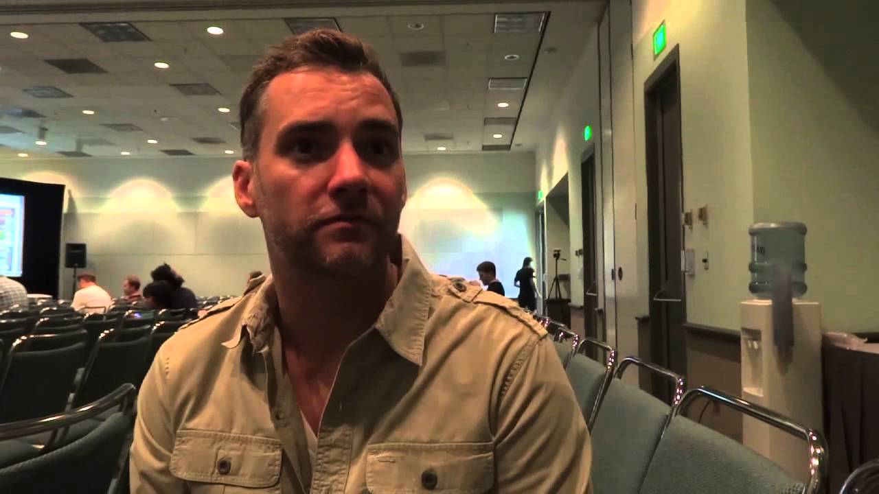 Donnie Jeffcoat of "Wild & Crazy Kids" Interview at Comikaze Expo - YouTube