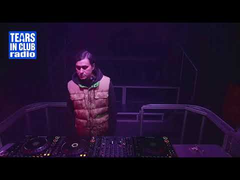 Esi - Tears In Club (30.10.2025)