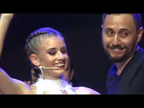 Hugo Romero, Campeon Laureado y Macarena Carrillo Velaochaga, Campeona Mundial de Marinera