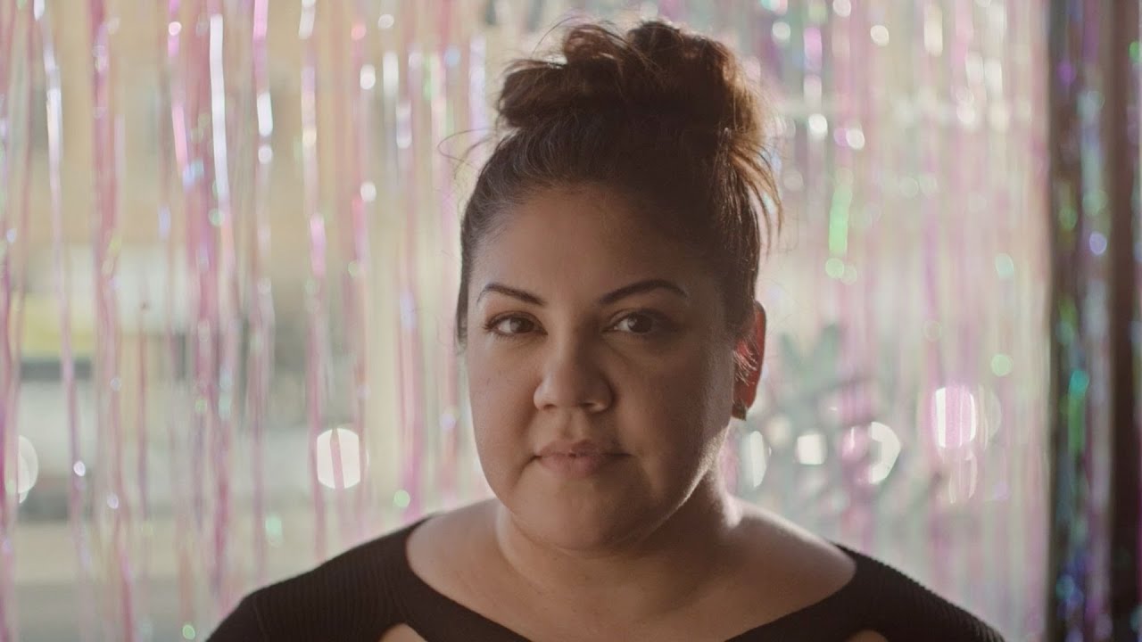 La inspiradora historia de Farrah Cortez - YouTube