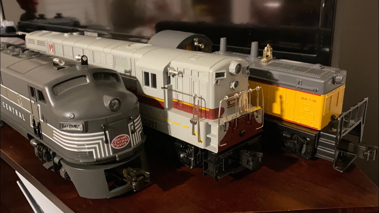 Labor Day With Lionel Trains 🚂🇺🇸(Lionel Conventional Classic Engines in ...