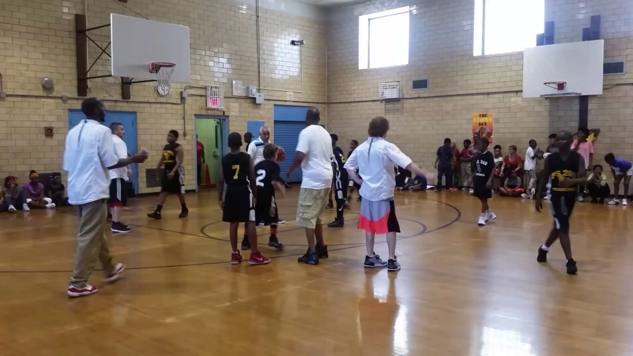 BJ's Basketball Game: PS 312 Bergen Beach vs PS 269 Nostrand(4) - YouTube