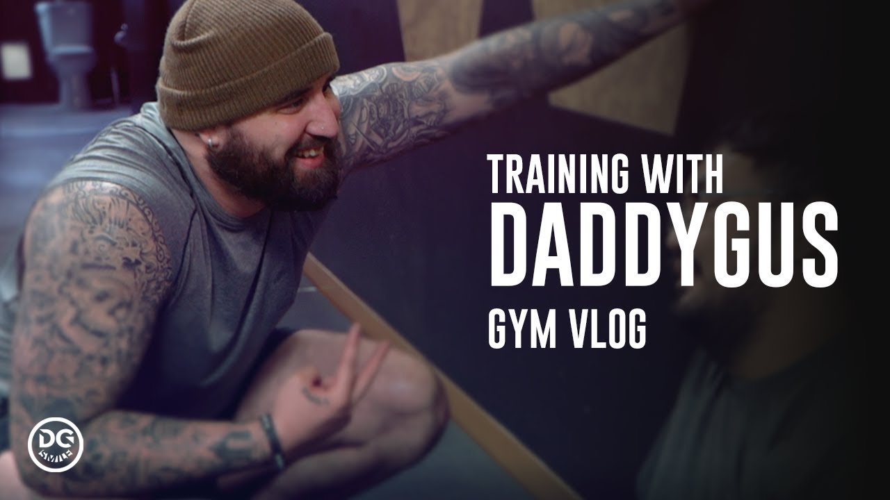 DADDYGUS99 GYM VLOG | Tricking My Editor... - YouTube