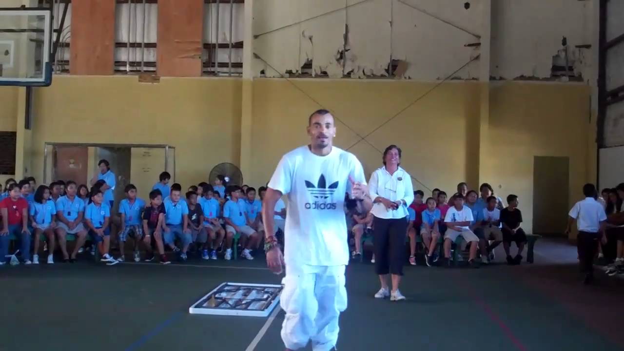 David Bascome - soccer tricks during speech in Guam - YouTube