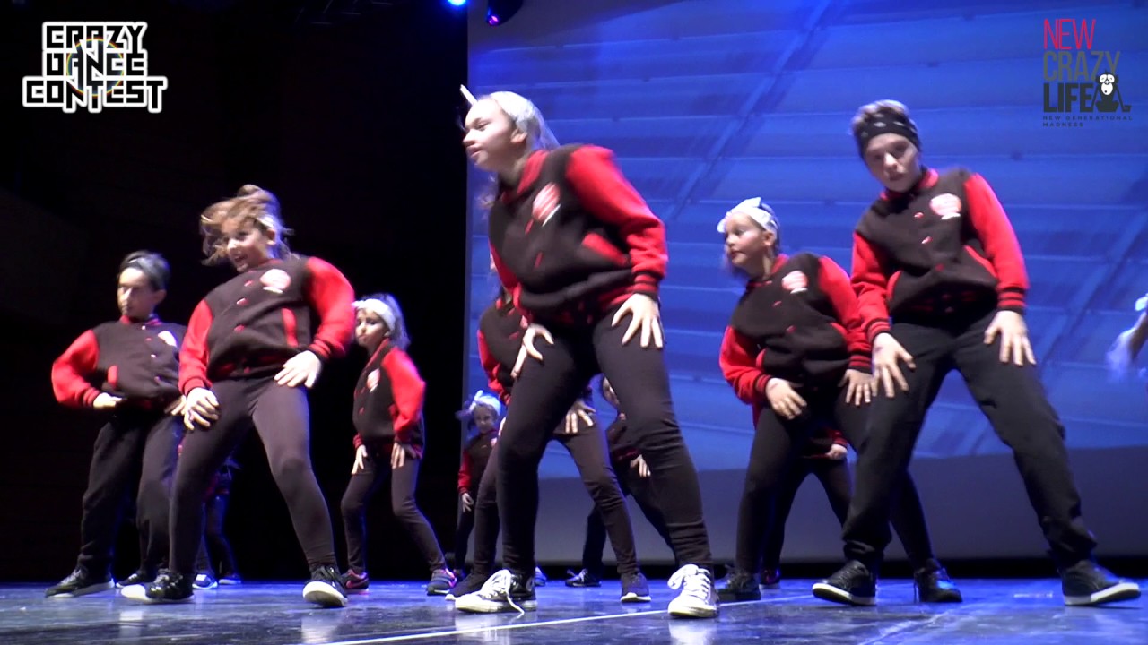 13 Crazy Dance Contest - YouTube