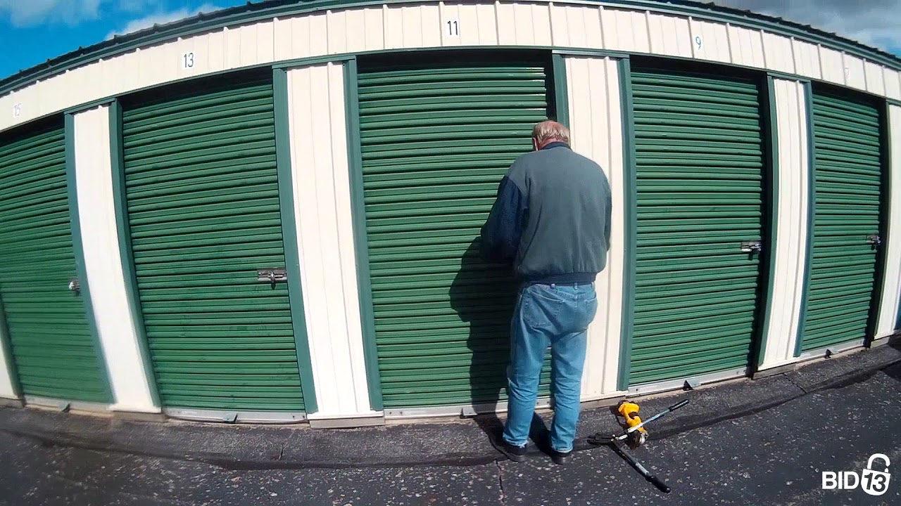 U-Lock-It Self Storage - Unit F11 - YouTube