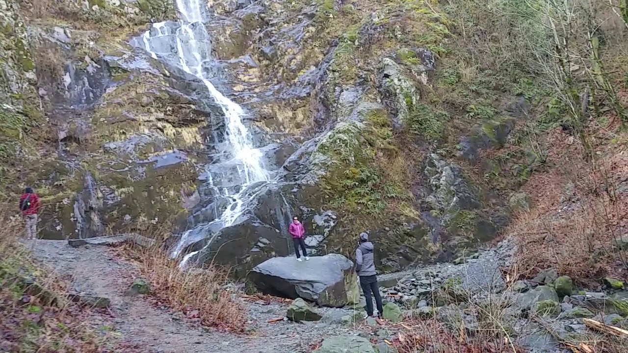 Flood Flats waterfall in Hope, Canada, an easy and nice hike for all ...