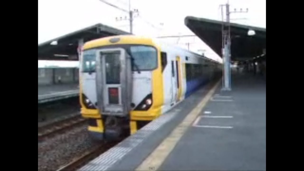 JR京葉線 市川塩浜駅にて(At Ichikawa-shiohama Station on the JR Keiyo Line) - YouTube