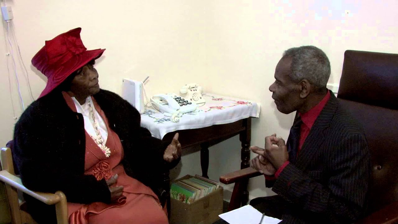 An Interview with Louise Laing (86) by Pitman Browne - YouTube