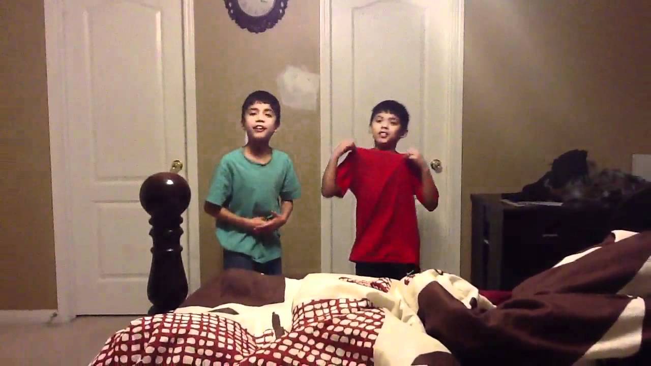 Little Kids Rap to Drake Headlines - YouTube