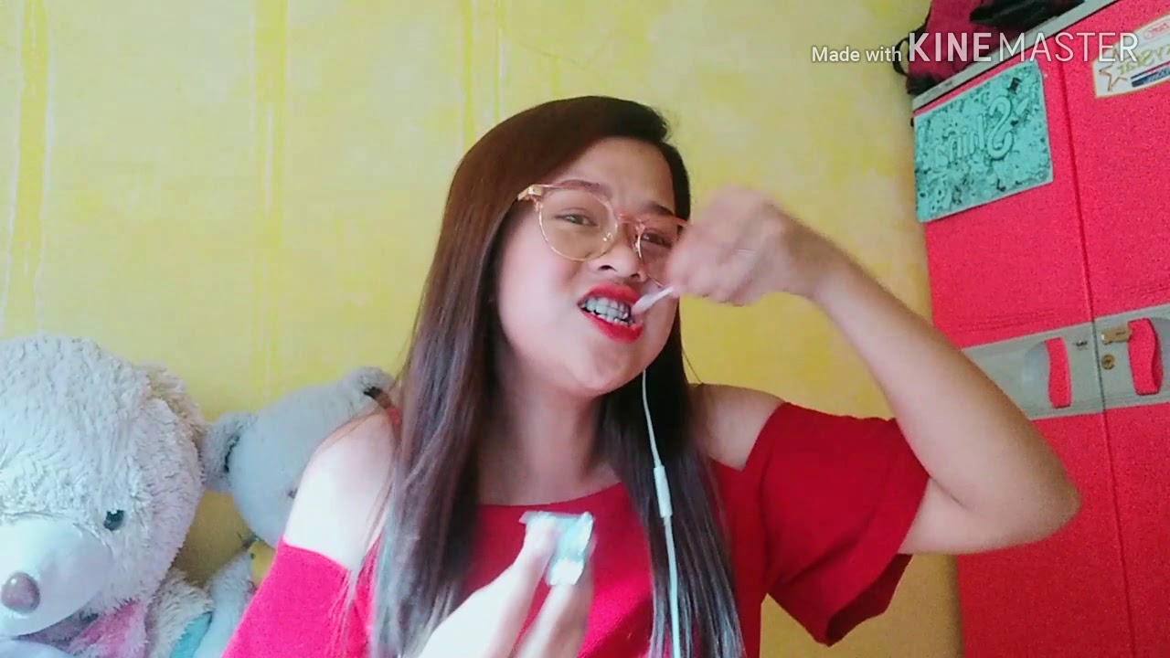 singing while eating challenge. 😂 - YouTube
