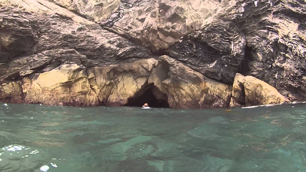 Snorkeling at Smuggler's Cove / The Cave - YouTube