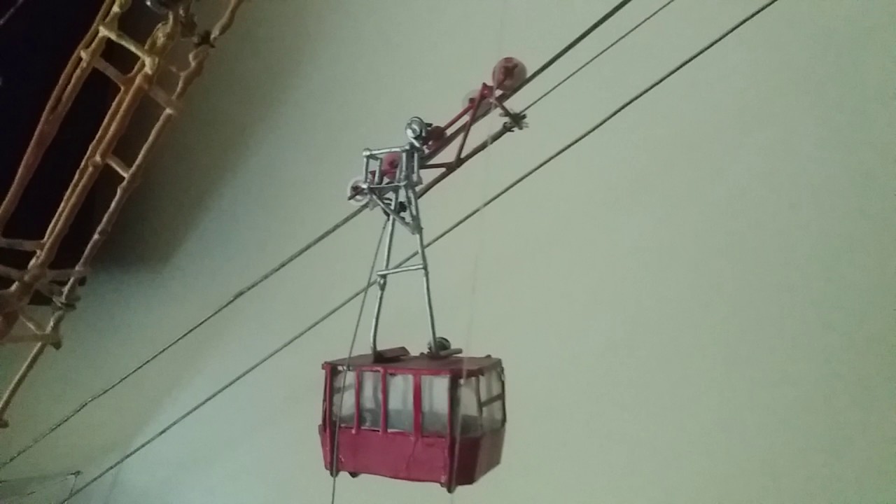 Telecabina capra neagră cablu tractor rupt - YouTube