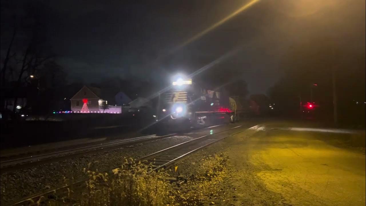 NS 5606 GP38-2 leads CR MA01 with a Fouled K5LA through Piscataway,NJ - YouTube