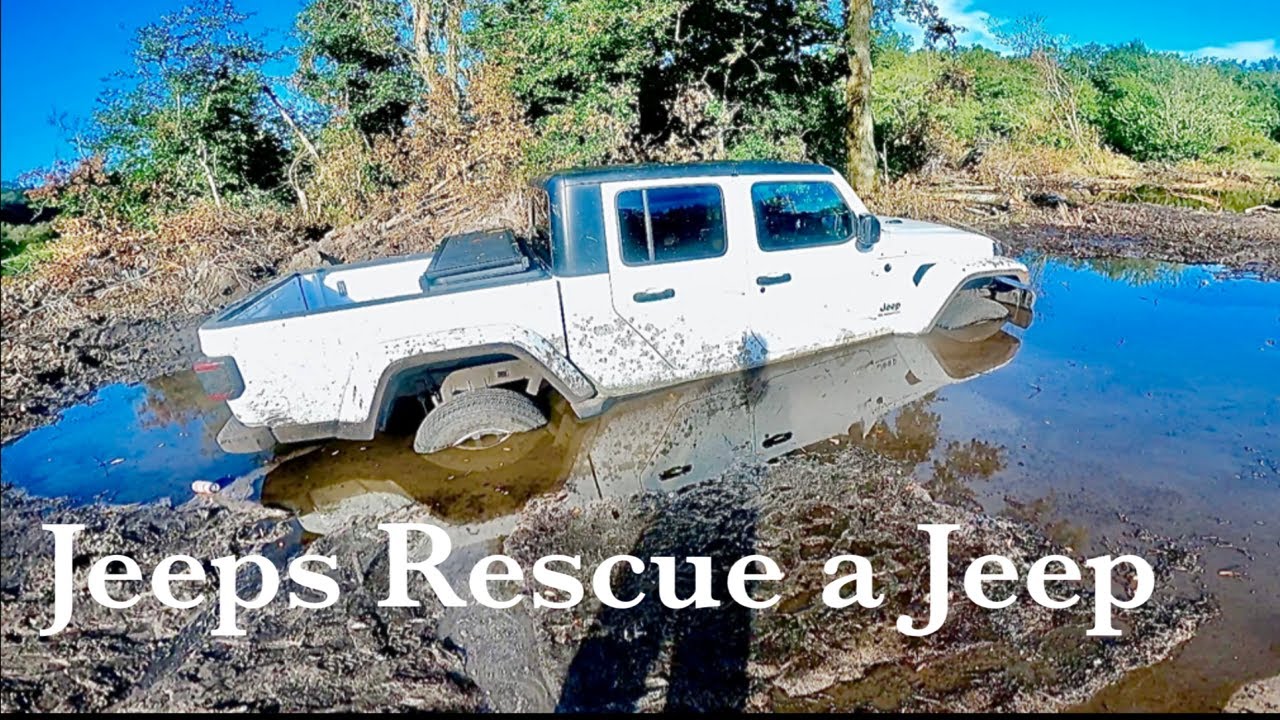 Stuck Jeep Gladiator! - YouTube