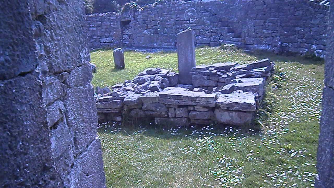 7 churches, Aran island ruins - YouTube