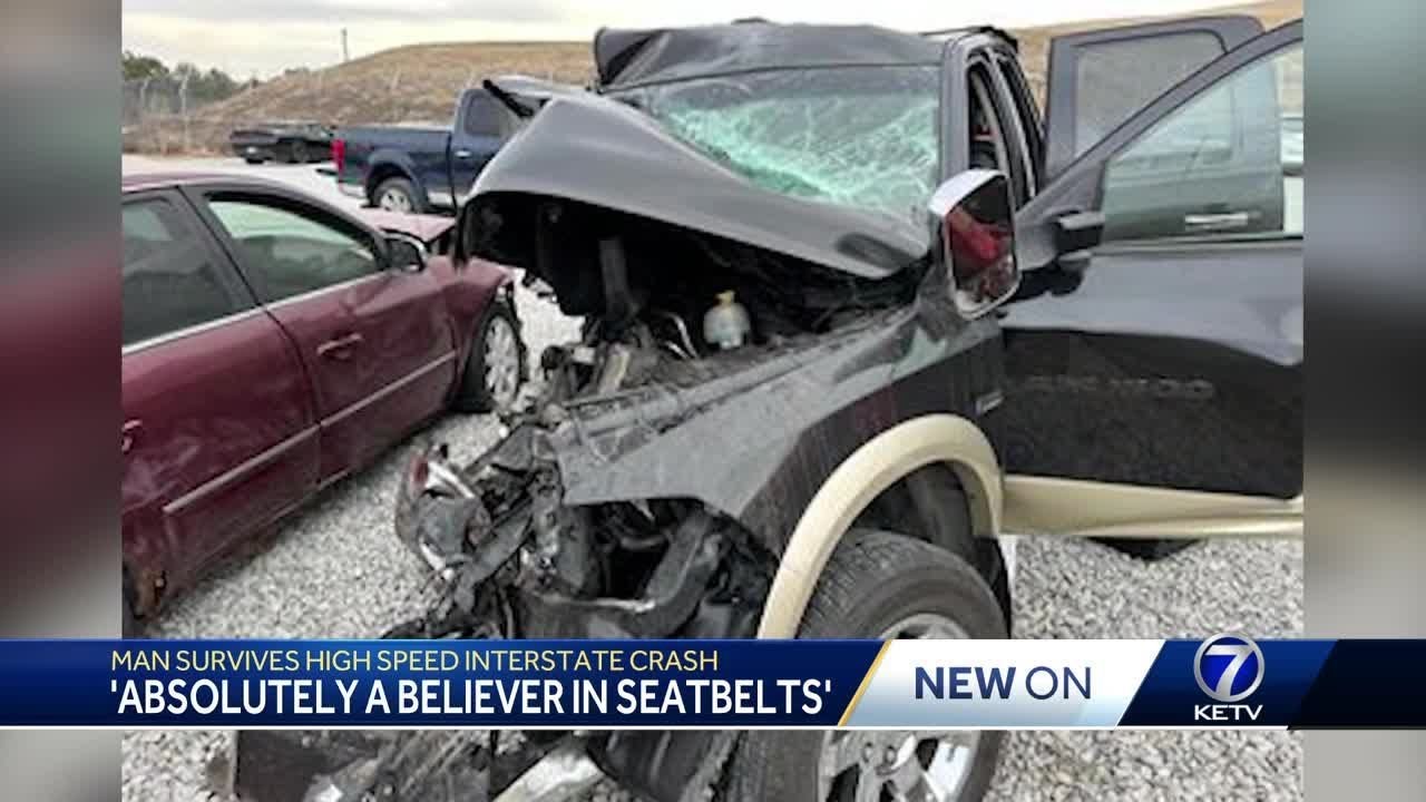 Man survives high speed interstate crash - YouTube