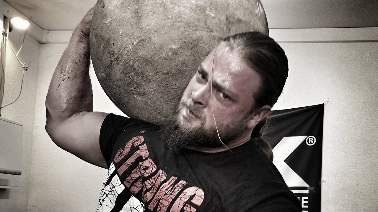 Das Battle! Little John vs. Tetzel - 150 Kg Atlas Stein! - YouTube