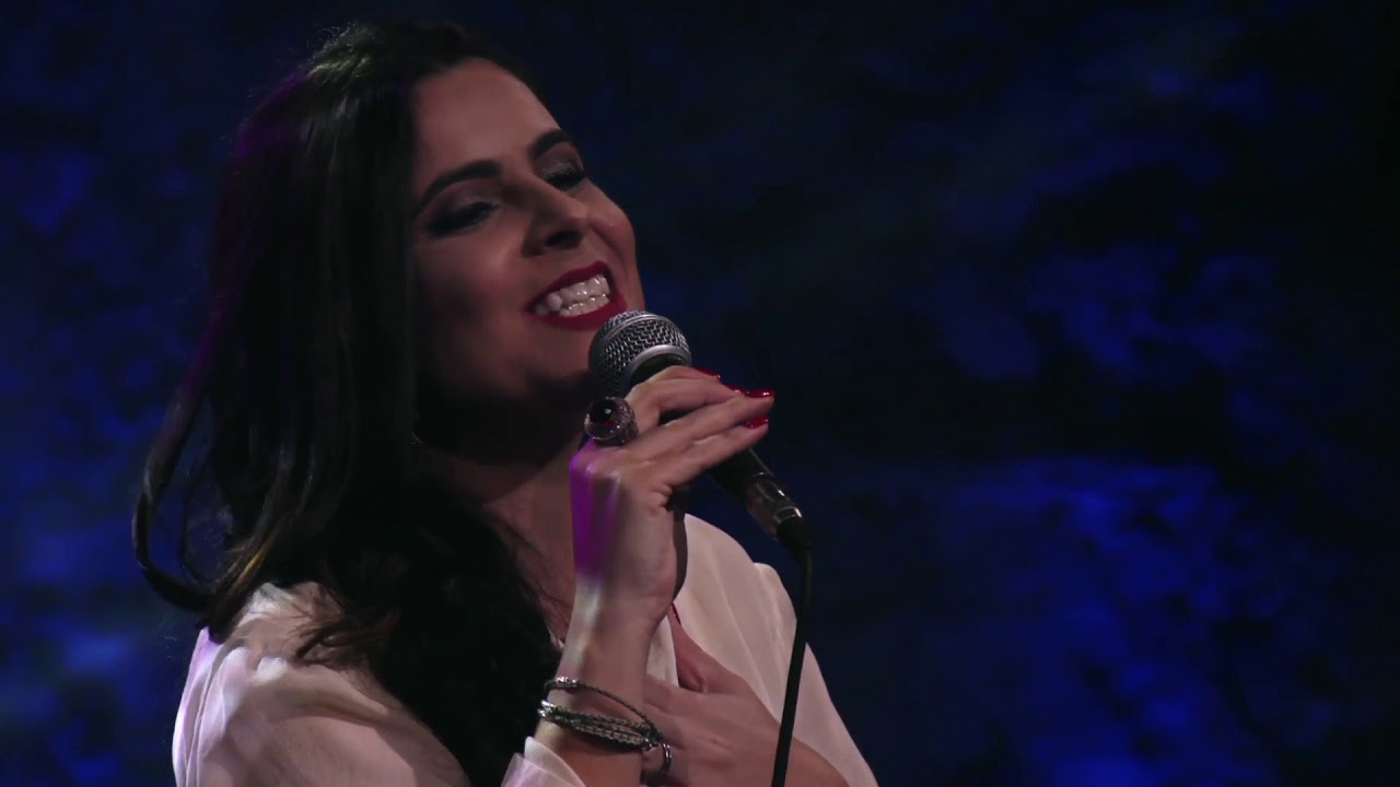 Shana Müller - Abre Essa Gaita (DVD Canto de Interior) - YouTube