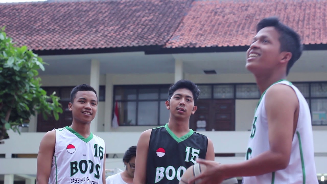 SMAN 2 Kuningan 2016 Yearbook Project - YouTube