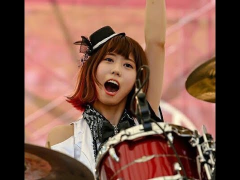 BAND-MAID AKANE SOLO DRUMS LIVE - YouTube