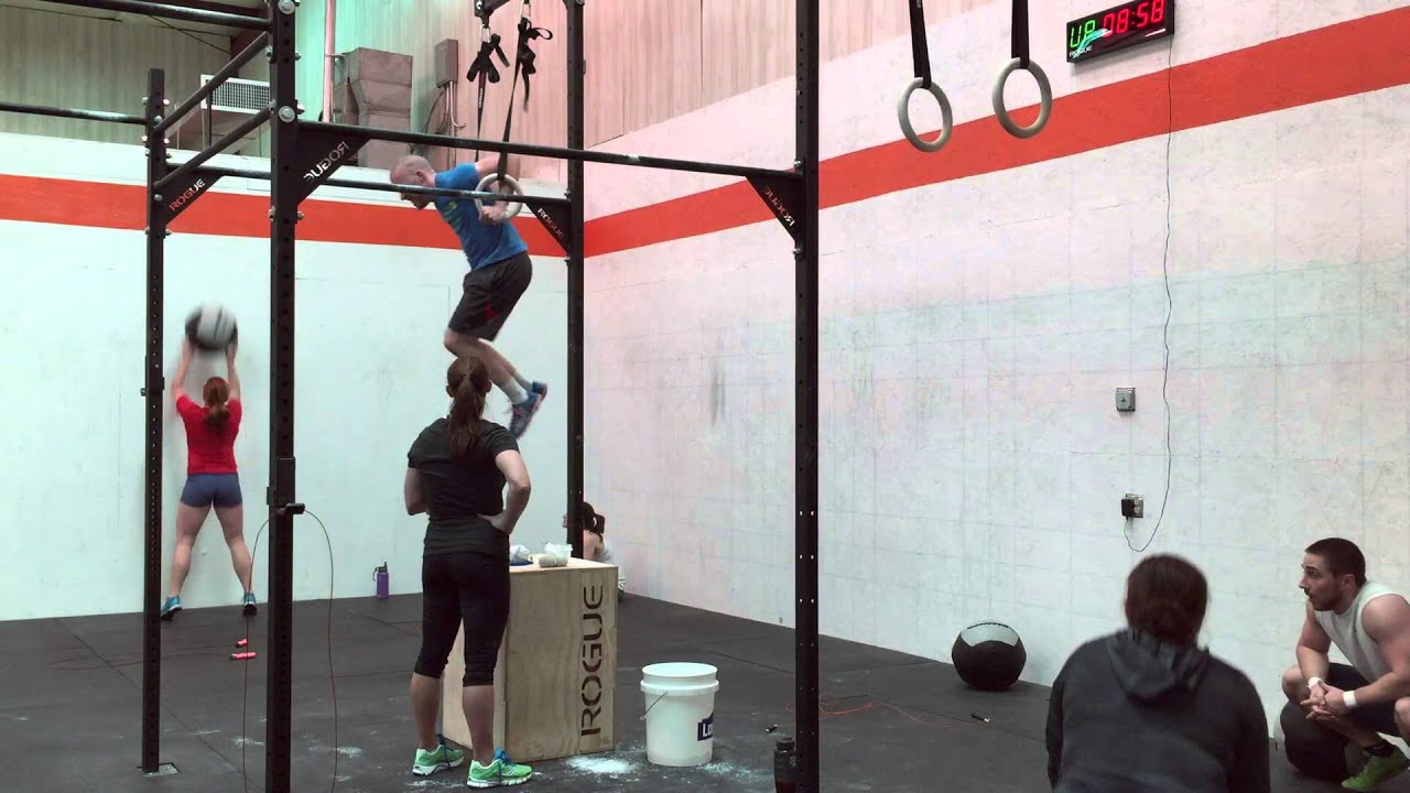 CrossFit 460 - 15.3 - Heat 2 - YouTube